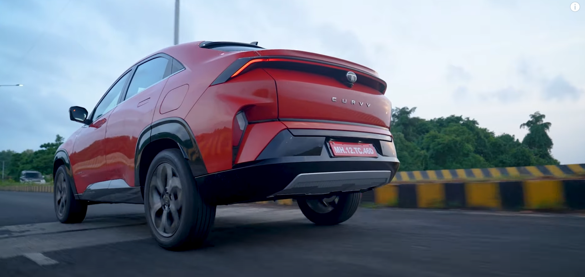 Tata Curvv Diesel (Kryojet) DCT – Drive Review | Price, Features ...